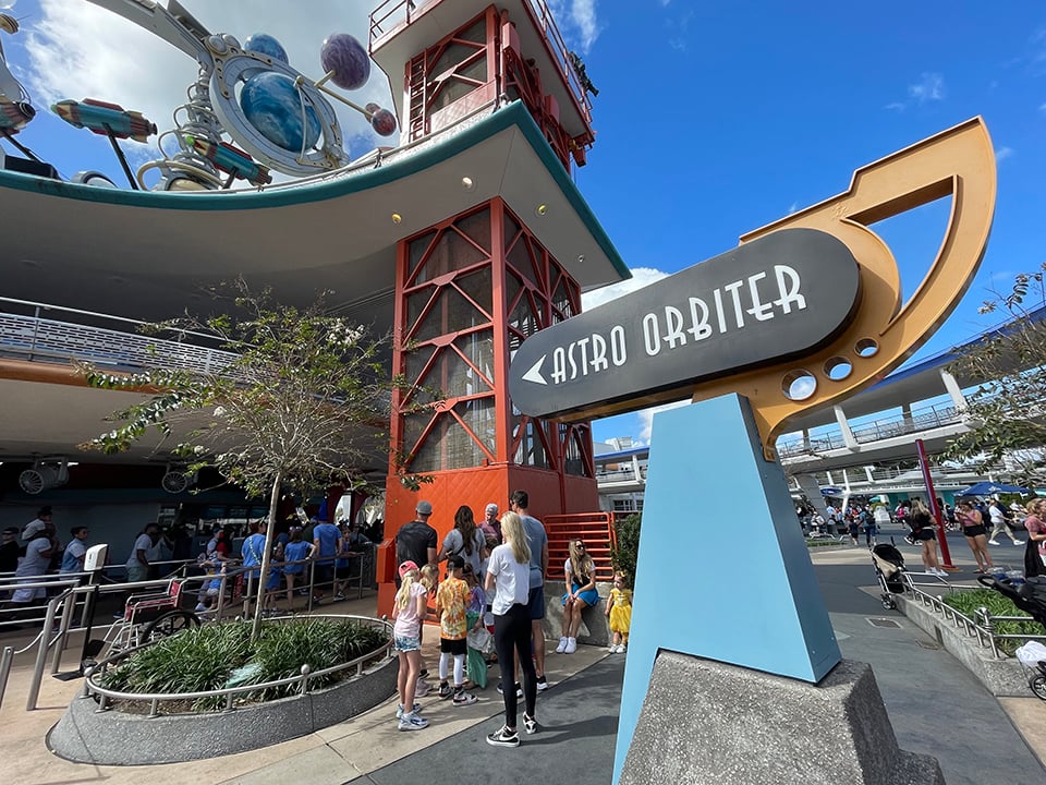 22 Magic Kingdom Rides by Height, a Complete Guide